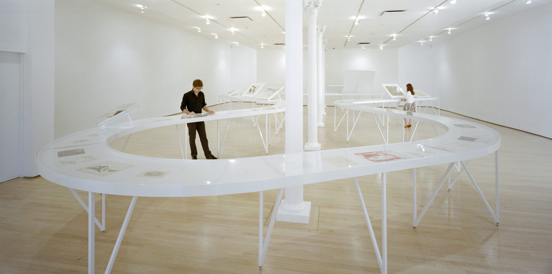 Endless Table - nARCHITECTS | Eric Bunge, Mimi Hoang